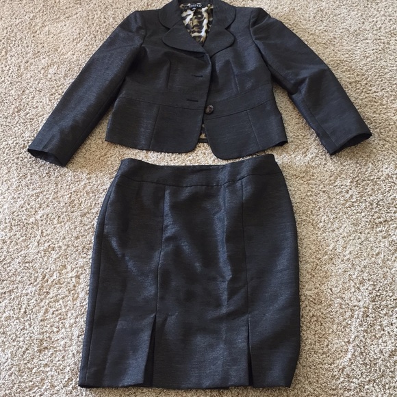 Kasper | Dresses | Kasper Metallic Glamour Black2 Piece Fitted Suit ...